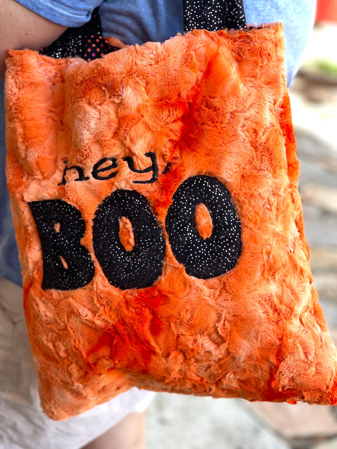 Sew Together LIVE! Season 1 Episode 2 with Sheila Ryan